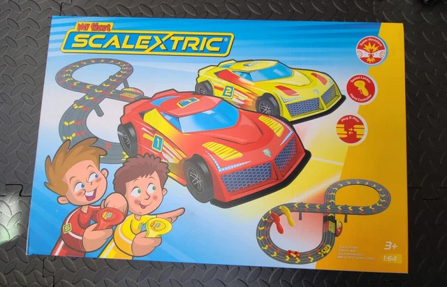 MY FIRST SCALEXTRIC Mains Powered Car Racing Track Set £23.59 - PicClick UK