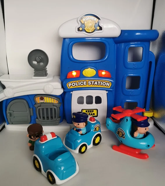 KEENWAY LIGHT & Sound Police Station, Helicopter, 2 Cars & 3 Figures ...