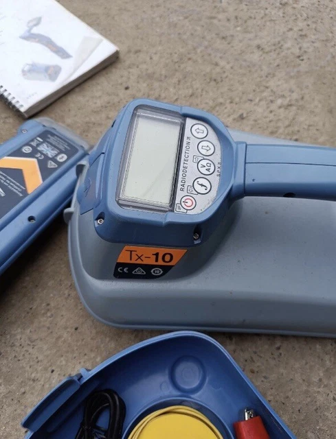 RADIODETECTION RD 8100 Precision Multifunction Cable & Pipe Locator w ...