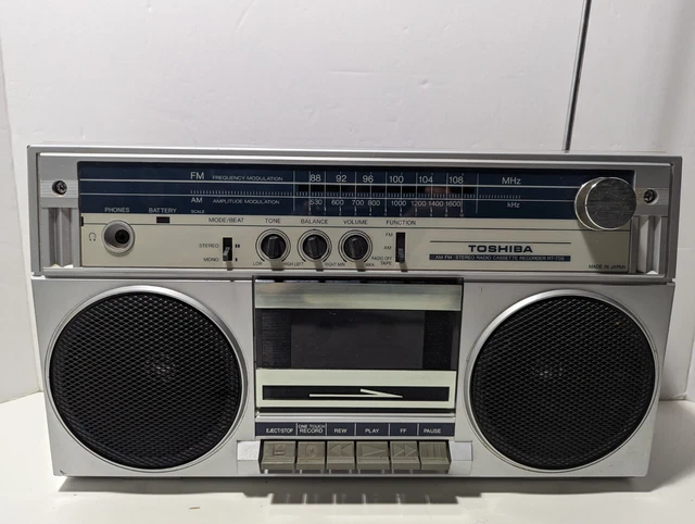 BOOMBOX TOSHIBA RT-70S AM/FM Stereo Radio Cassette Recorder FOR PARTS OR REPAIR $31.95 - PicClick CA