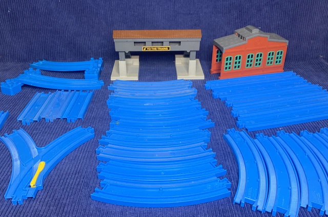 THOMAS & FRIENDS TrackMaster Blue Plarail Train Station Expansion Track ...