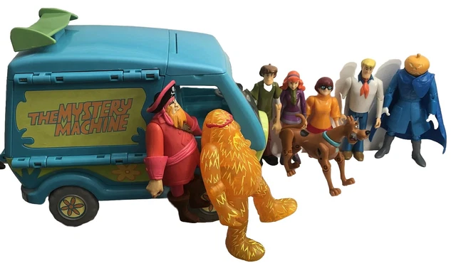 GHOSTBUSTERS' THE MYSTERY Machine Playset & 8 Character Action Figures ...