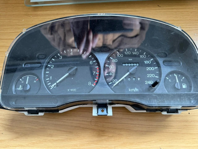 TACHOMETER TACHO KOMBIINSTRUMENT Ford Mondeo 2 MK2 Benzin 98BB10849ERC ...