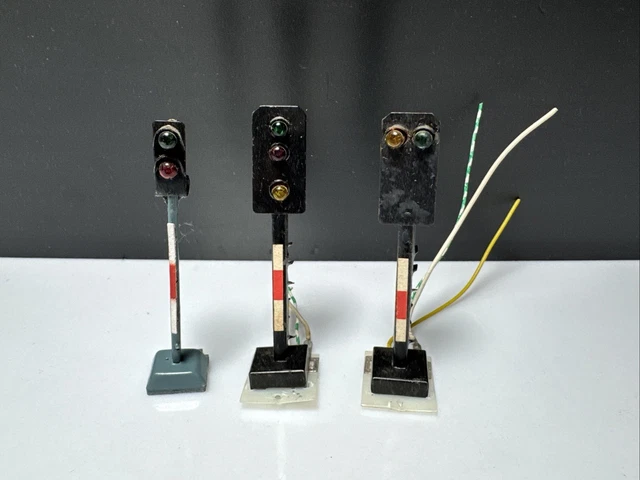 SPUR H0 DDR PIKO Signale Set Konvolut Modellbahn Lichtsignal #25 EUR 12 ...
