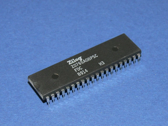 ZILOG Z0765A08PSC CMOS Floppy Disque Drive Contrôleur Ic Neuf EUR 7,06 ...