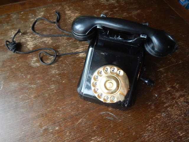 VINTAGE HAND CRANK Telephone. £52.67 - PicClick UK