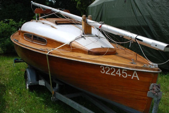15ER JOLLENKREUZER P-BOOT 334 Bj. 1964 Vollholz Mahagoni + Trailer ...