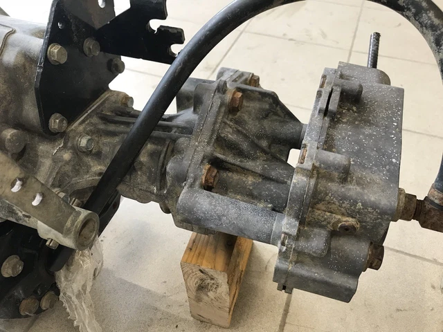 JOHN DEERE GATOR Gearbox Transfer box XUV 855D MIA12143 £650.00 ...