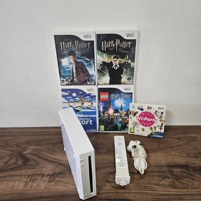 NINTENDO WII CONSOLE bundle wii sports Resorts 5 Games Wii Party Motion ...