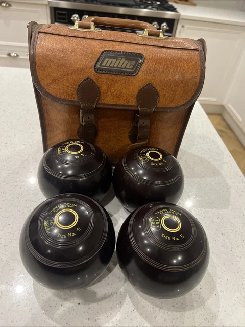 THOMAS TAYLOR LIGNOID Lawn Bowls Set of 4 Size 5 A97 Black Brown Mitre ...