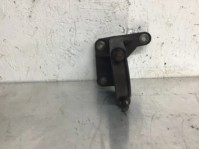VOLVO V70 S60 S80 Xc70 Xc90 2.4 D5 185 Bhp Drive Shaft Bearing Bracket ...