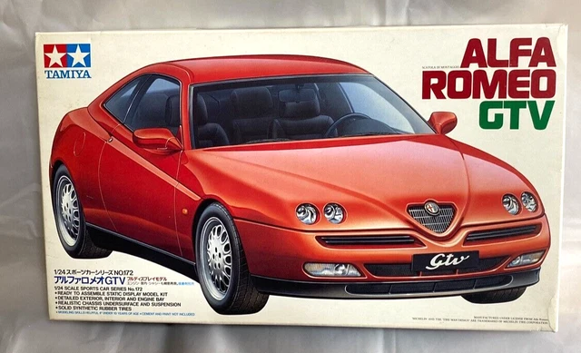 TAMIYA 1/24 SÉRIE de voitures de sport No.172 Alfa Romeo GTV Assemblé ...