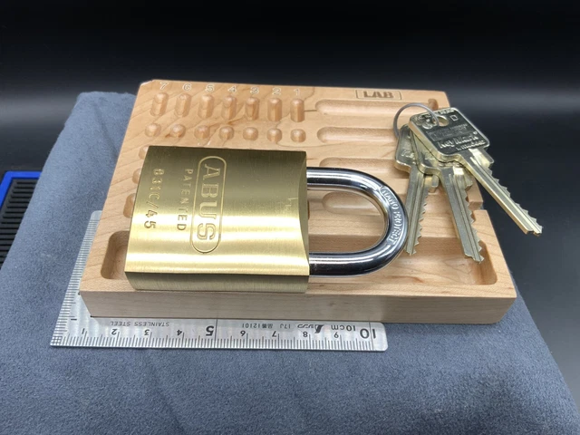 MEDECO KEYMARK SFIC Padlock Pair GMS and Abus W/ Full Key Set ...
