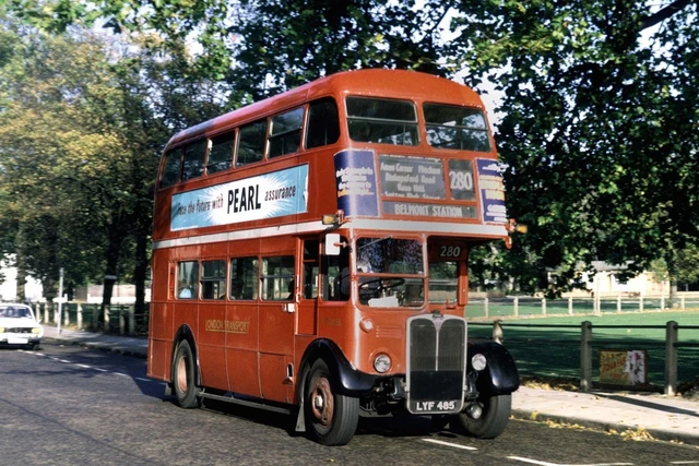 LONDON TRANSPORT RT2838 LYF485 6x4 Bus Photo Ref L224 EUR 2,07 ...