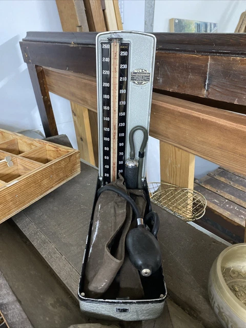 VINTAGE BAUMANOMETER ANTIQUE Blood Pressure Device Metal Box Peds Cuff ...