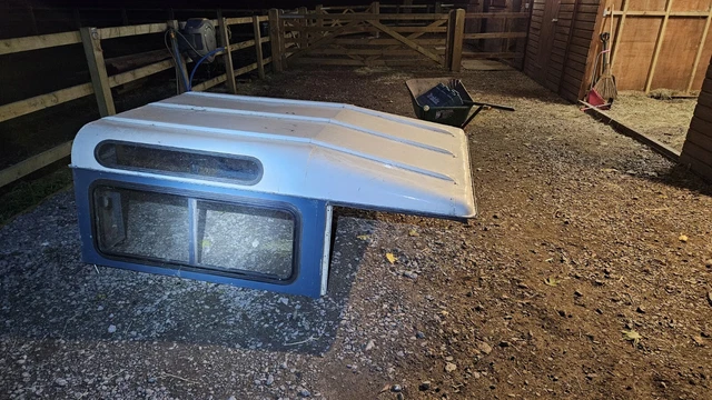 LAND ROVER SERIES 2 / Series 2A / Series 3 Roof with side windows £295. ...