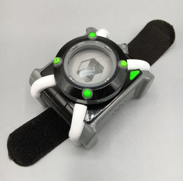 BEN 10 ULTIMATE Omnitrix Deluxe Watch FX Lights & Sounds Toy BANDAI ...