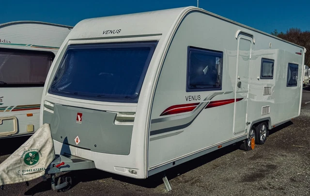 2017 LUNAR VENUS 620 | 6-Berth Family Caravan Motor Mover Huge Extras £ ...