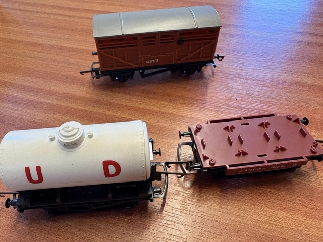 1970S VINTAGE MODEL Railway Carriage Trains bundle £8.57 - PicClick UK