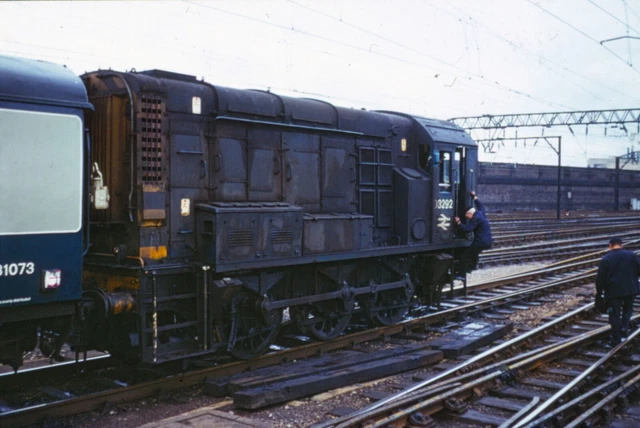 ORG SLIDE 35MM Diesel Shunter Class 08 D3292 Br Blue Pre Tops On ...
