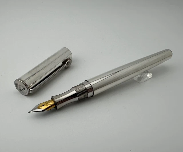 STYLO PLUME DE football Laban Sports en argent sterling EUR 122,51 ...