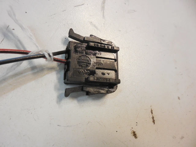 MERCEDES W210 3 Port 2 Wire Plug Connector Pigtail 2105454128 EUR 12,09 ...