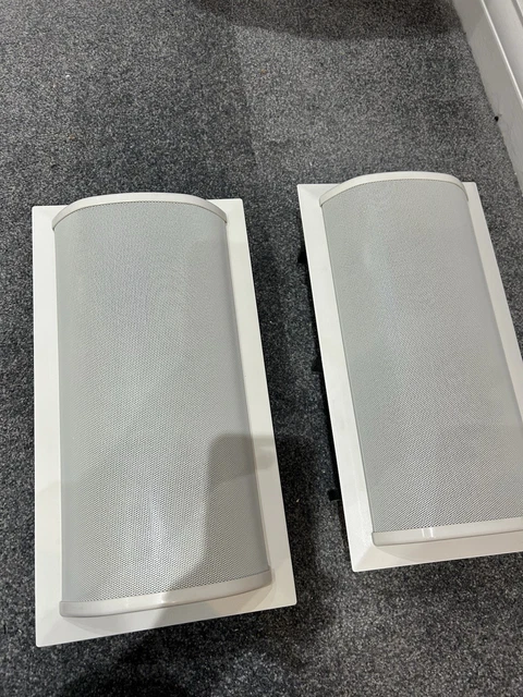 SPEAKERCRAFT AIM DIPOLE One In-Wall Speakers Pair 2.0 Wired White £72. ...
