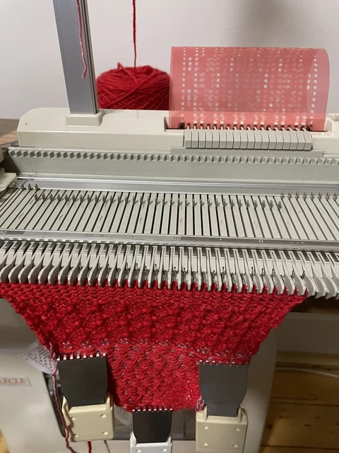 SILVER REED MK70 Fold Up Mid Gauge knitting Machine $1,000.00 - PicClick AU