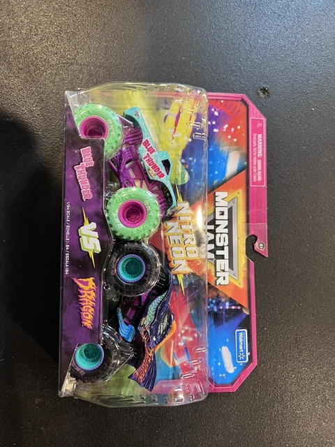 MONSTER JAM TRUCK BLUE THUNDER v DRAGON 1:64 Series 2 Nitro Neon 2023 ...