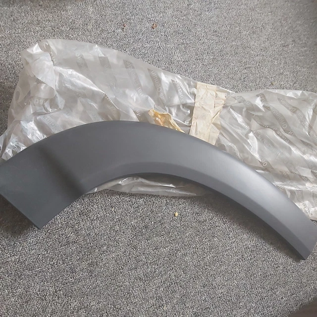 GENUINE FIAT DUCATO/CITROEN Jumper/Peugeot Boxer LH Wheel Arch Molding ...