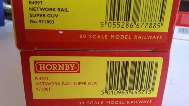 HORNBY R4571 & R4997 Network Rail Super GUV Coach Wagons 9710003 971001 ...