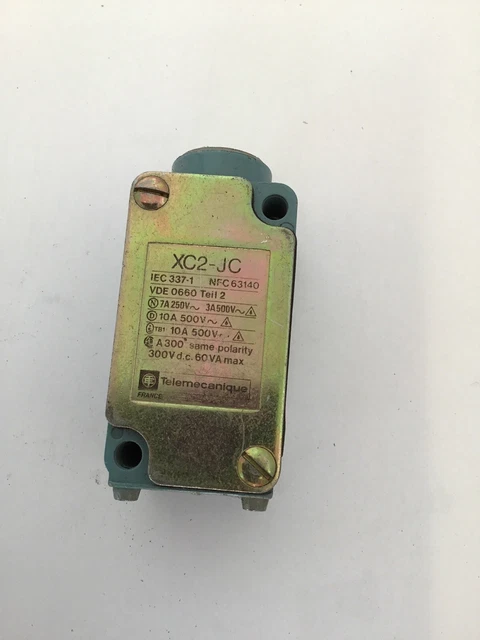 TELEMECANIQUE XC2-JC AC15 240V 3A A300 Ref227 £16.00 - PicClick UK