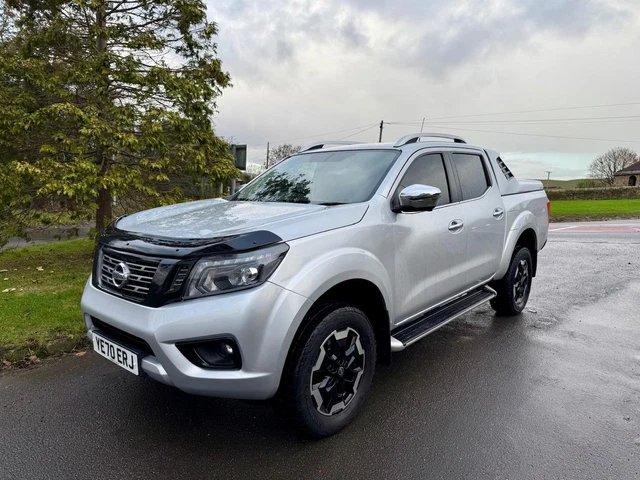 2020 NISSAN NAVARA Double Cab Pick Up Tekna 2.3dCi 190 TT 4WD Auto PICK ...