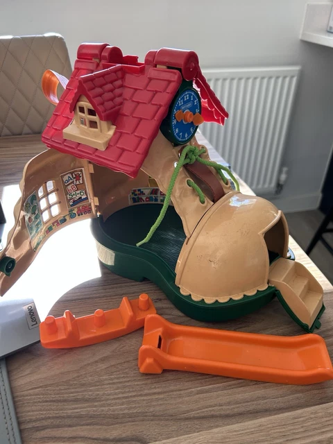 MATCHBOX SCHOOL PLAY Boot Shoe House 1983 Vintage Nostalgic Toy £6.96 ...