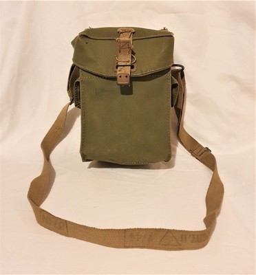 ORIGINAL WW2 BRITISH Army Light Assault Respirator Haversack D-Day £14. ...