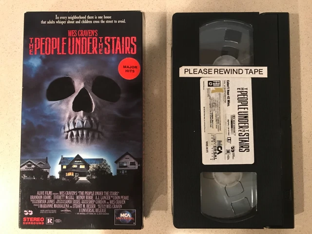 THE PEOPLE UNDER the Stairs (VHS, 1992) Everett McGill, Wendy Robie £13 ...