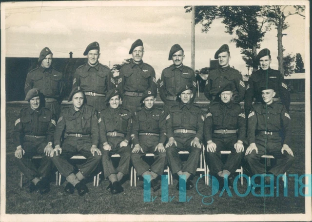 POST WW2 1940'S kings Liverpool Regiment NCO's Group Shot 6.5 x 4.5 ...