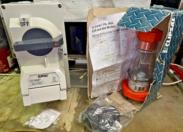 CLIPSAL SWITCHED SOCKET OUTLET 500V 63A 5-Pins Round and Matching 63A 5 PIN PLUG $1,000.00 ...