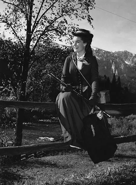 SCHNEIDER ROMY ACTRESS Germany Scene from the movie sissi Dire- 1955 ... SCHNEIDER ROMY ACTRESS Germany Scene from the movie sissi Dire- 1955 ...