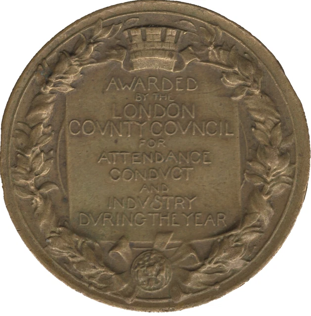 THE KING’S MEDAL – London County Council – British Award Medal £7.00 ...