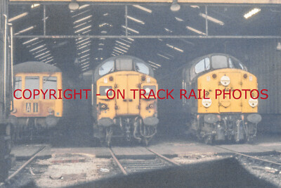 UK RAILWAY PHOTOGRAPH Of Class 40 40106. Rm40-261 £1.70 - PicClick UK