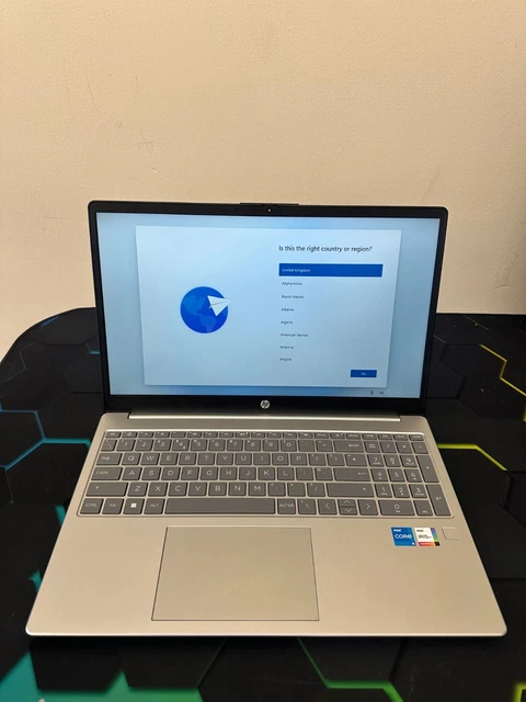 HP PAVILION SE Laptop i5-1334U 16GB RAM 512GB SSD 15" 15-fd0044na ...