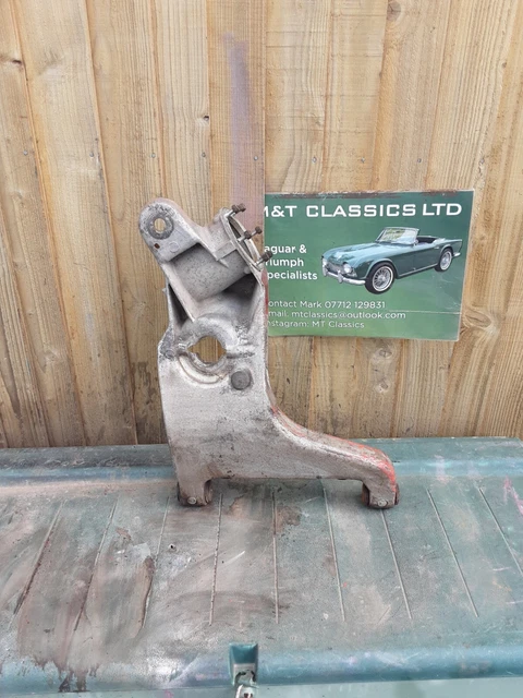 TRIUMPH TR6 REAR Trailing Arm Offside Original £85.00 - PicClick UK