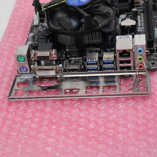 GIGABYTE GA-H81M-S2H LGA1150 MB + i5-4440 CPU + Cooler + I/O Shield ...
