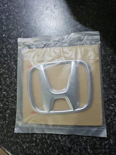 HONDA JAZZ FIT Mk2 08-13 Badge Boot Rear Emblem Insight Genuine ...