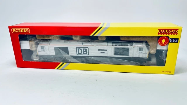 HORNBY R30178 OO Gauge Class 67 DB Rail "Royal Diamond" 67029 Diesel ...