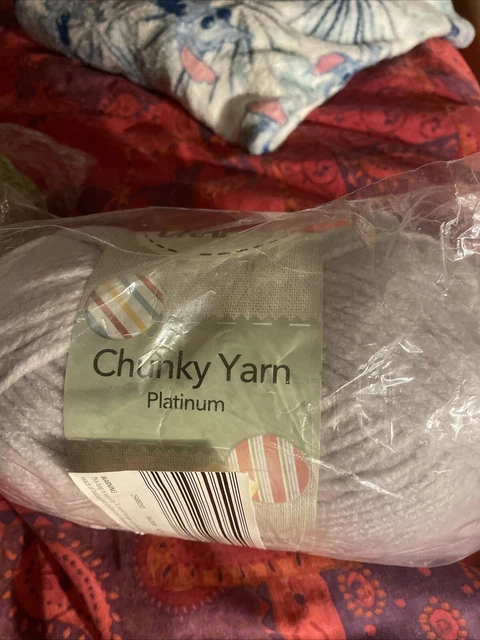 SO CRAFTY CHUNKY yarn 400g Platinum £4.99 - PicClick UK