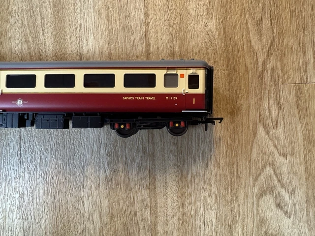 HORNBY R40183 SAPHOS MK2D Brake Coach Train Travel Rail Charter ...