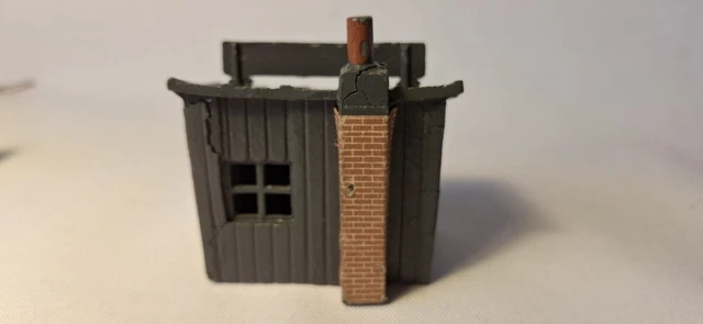 TRIANG OO GAUGE Model Railway Signal, Water Shute, Telegraph Pole, Coal ...