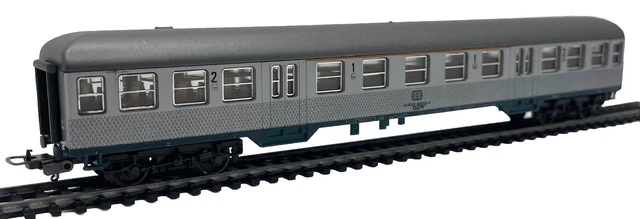 LIMA HO GAUGE Silver Db 50 80 31-53045-6 Centre Car Carriage Coach 2Nd ...